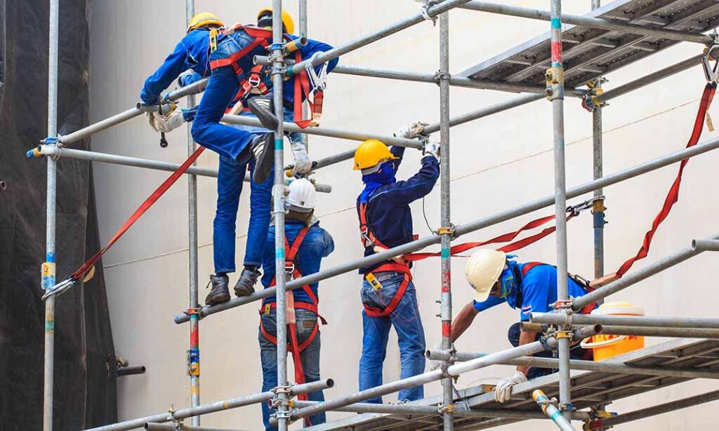 Scaffolding Safety in Construction Environments | St. Pauls College